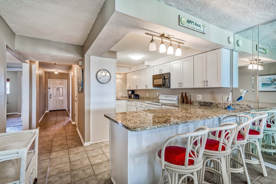 Regency Towers Panama City Beach - Panama City Beach Direct